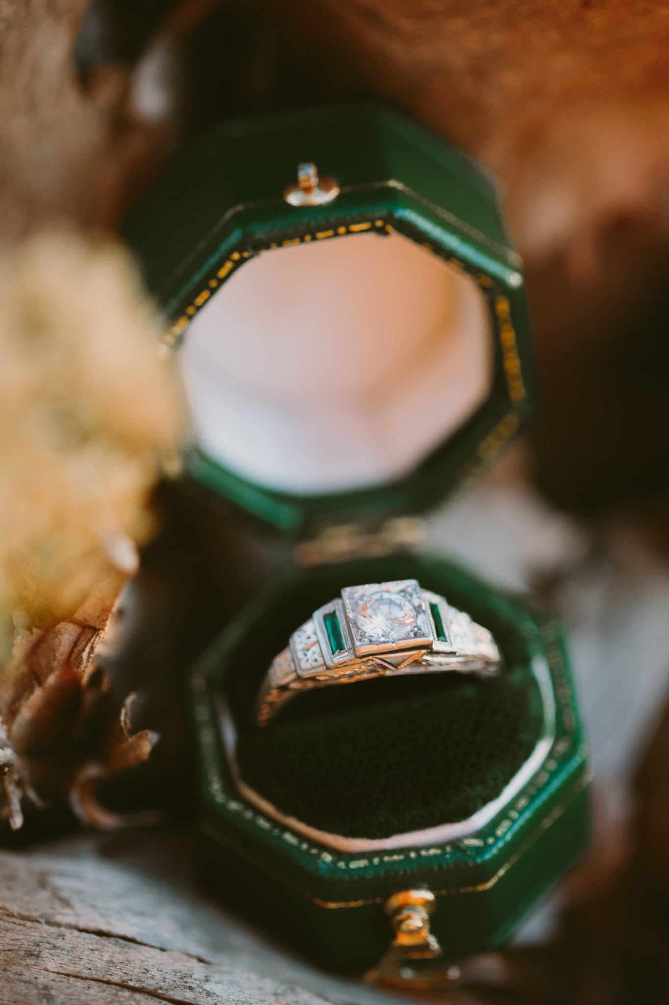 Sedona Wedding Photographer & Planner // Vintage Ring on Merry Go Round ...